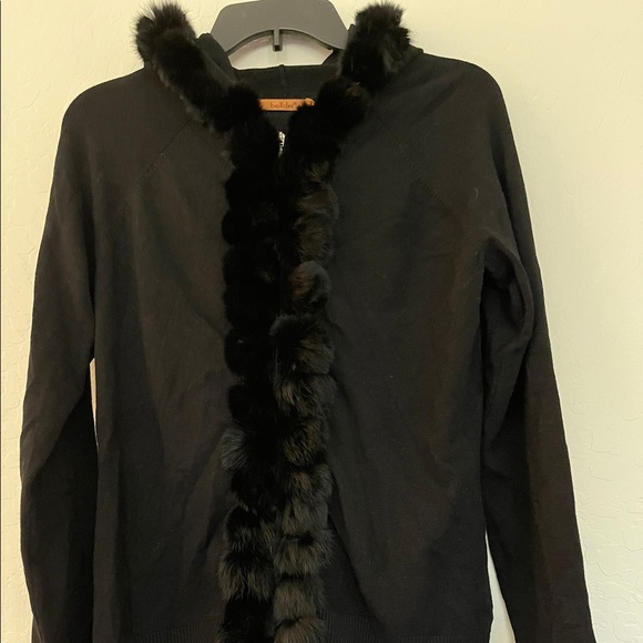 Belldini | Sweaters | Cozy Sweater With Faux Fur | Poshmark